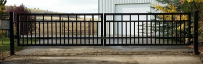 Stock Gates | Calgary Alberta Automatic Gates | Command Gate